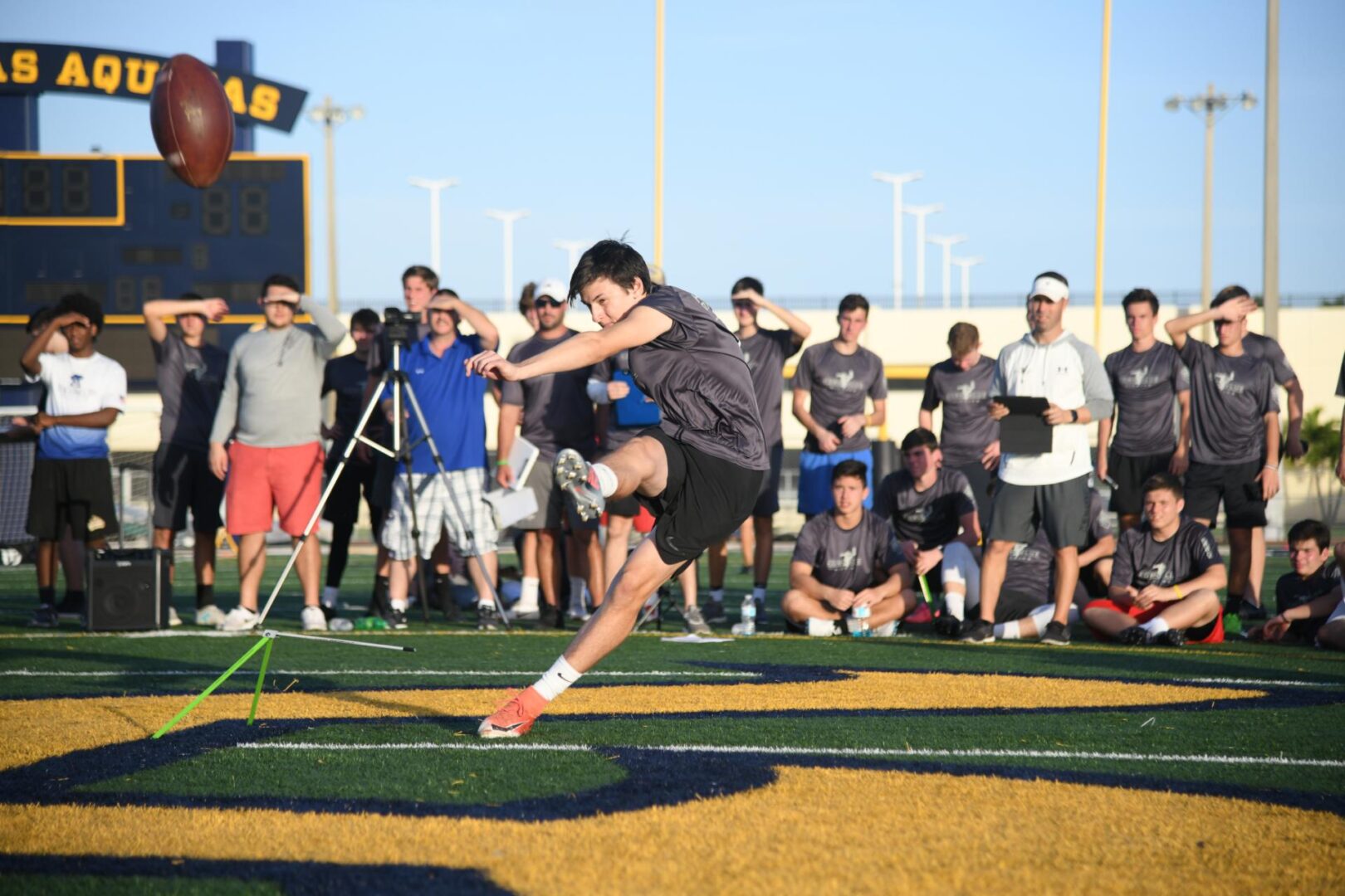 Fall 2018 Kicking & Snapping Showcase - Kornblue Kicking