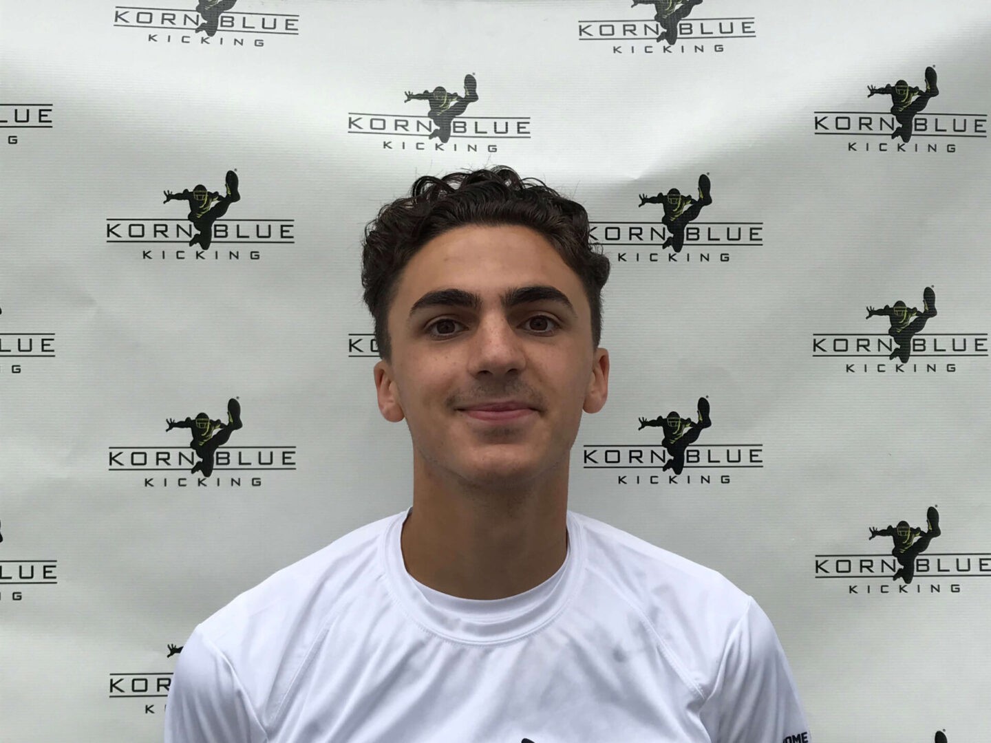 Hadi Jawad - Kornblue Kicking