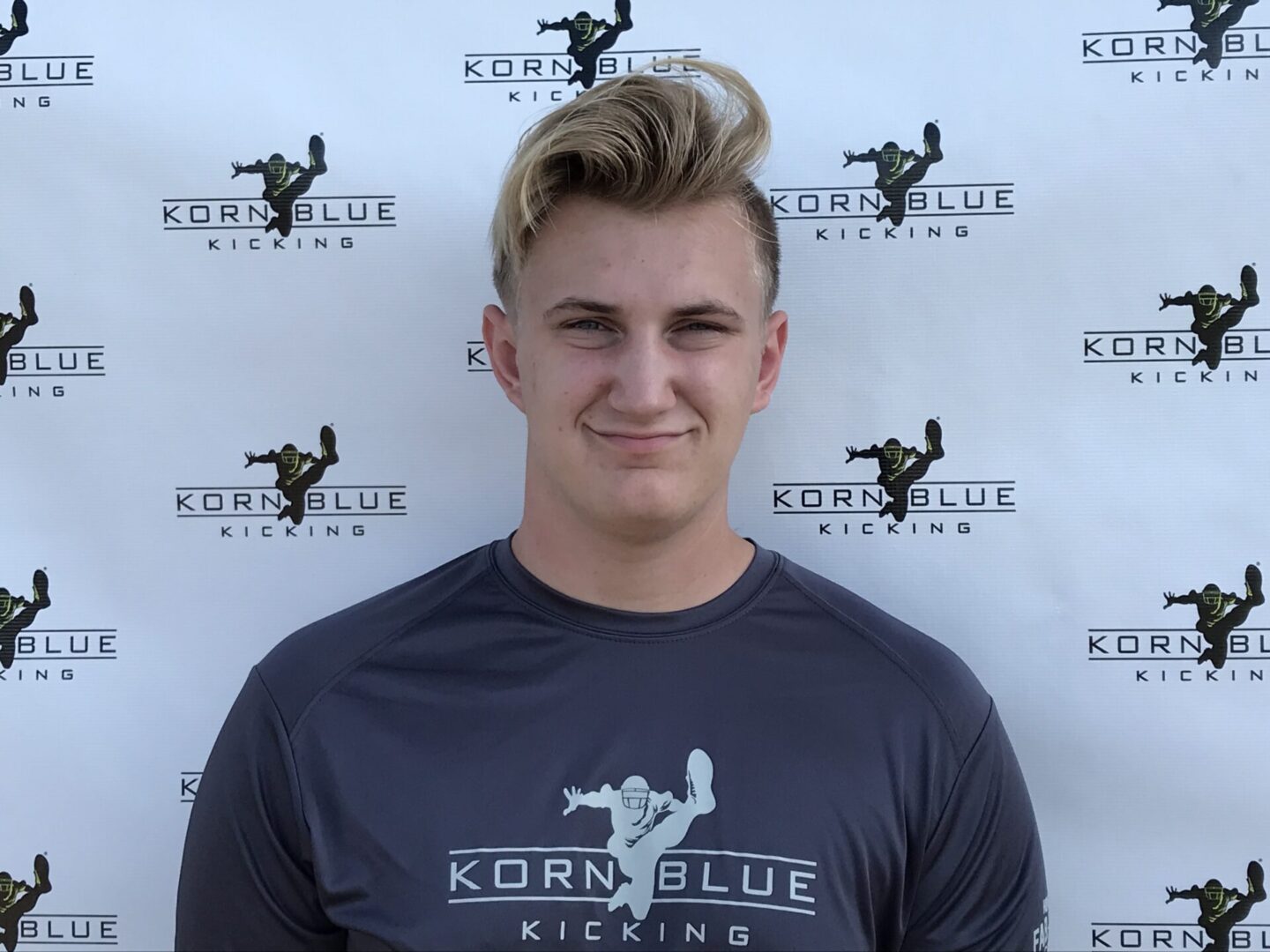 Collyn Hopkins - Kornblue Kicking