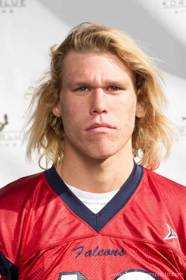 Logan Bingham - Kornblue Kicking